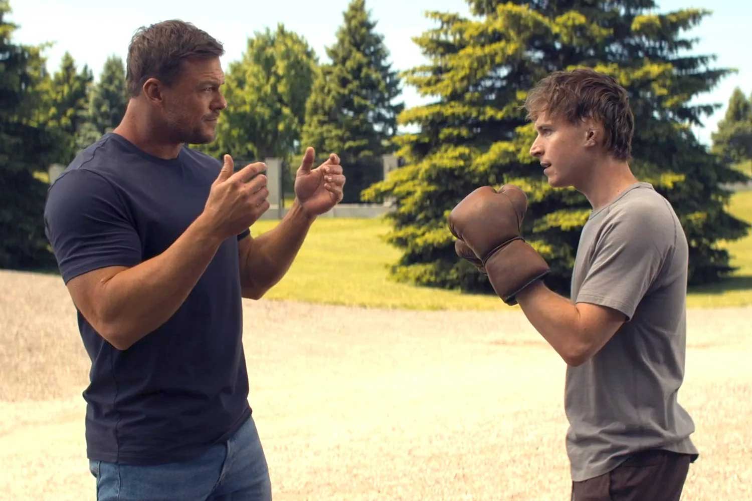 “Reacher” được gia hạn mùa 4 – Tất cả những gì bạn cần biết sau cái kết ...